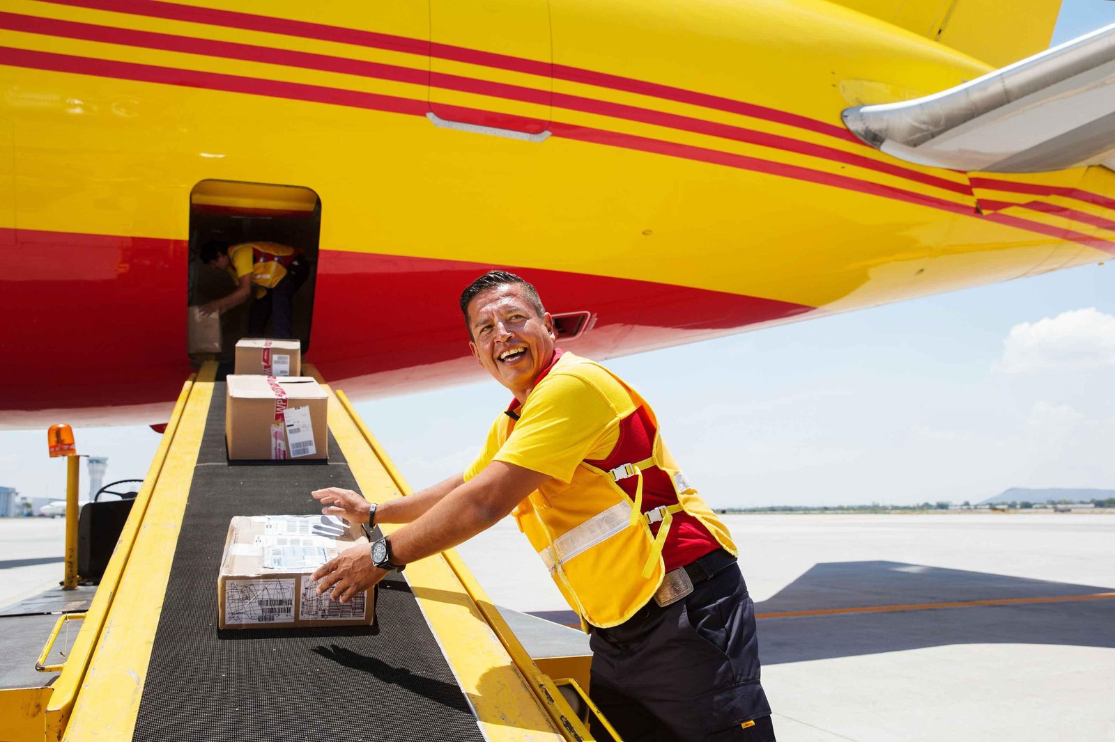 Mapping Wages Globally: DHL’s Approach to Responsible Pay Practices